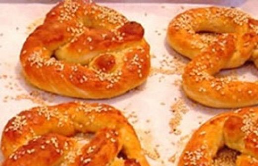 Συνταγή: ΚΟΥΛΟΥΡΑΚΙΑ ΠΑΣΧΑΛΙΝΑ