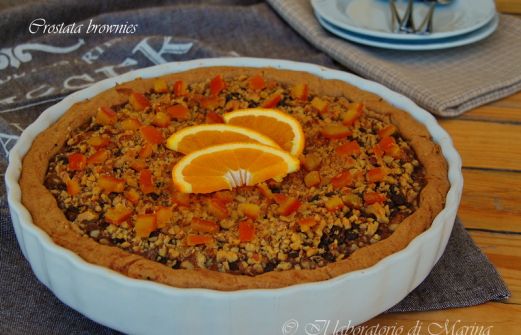 Συνταγή: ΤΑΡΤΑ ΜΕ ΓΕΜΙΣΗ ΜΠΡΑΟΥΝΙΣ // CROSTATA BROWNIE