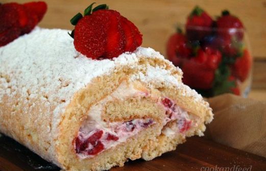 Συνταγή: Κορμός φράουλα/ Strawberry Log