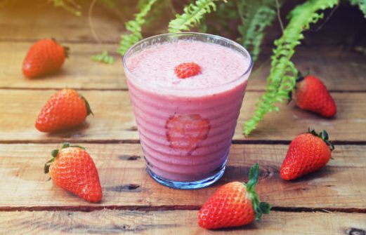 Συνταγή: Smoothie με φράουλες και γιαούρτι
