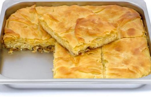 Συνταγή: Μακαρονόπιτα με χωριάτικο φύλλο