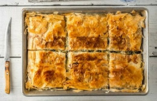 Συνταγή: Σπανακόπιτα με φύλλο κρούστας