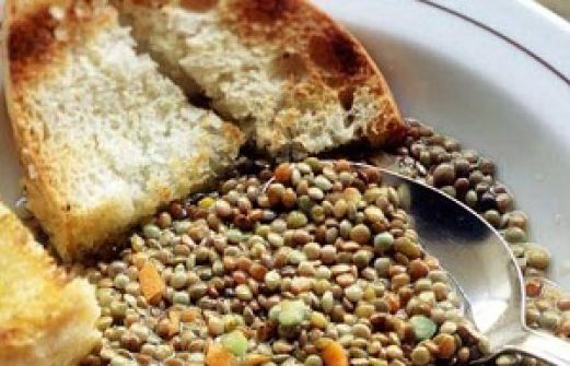 Συνταγή: ΦΑΚΕΣ ΜΕ ΤΗΓΑΝΗΤΟ ΨΩΜΙ