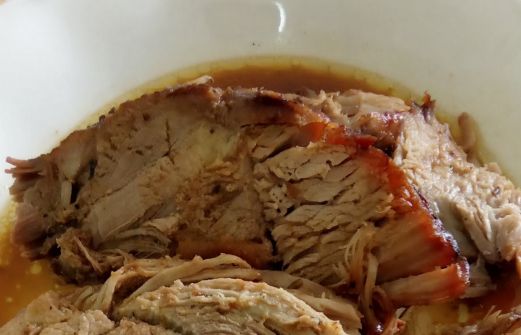 Συνταγή: Χοιρινή σπάλα στο φούρνο
