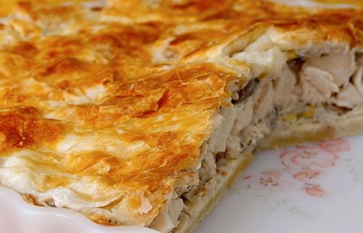Συνταγή: Κοτόπιτα με μπεσαμέλ!!
